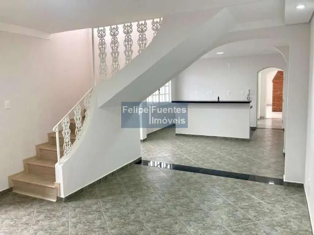 Casa / Sobrado para Venda em Mogi das Cruzes/SP Jardim Veneza 4 Quartos