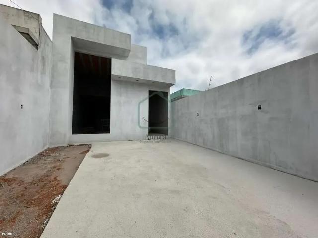 Casa / Sobrado para Venda em Mogi das Cruzes/SP Jundiapeba 3 Quartos