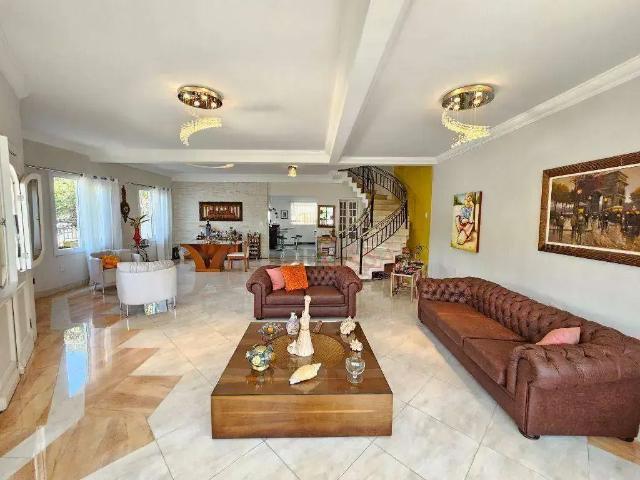 Casa / Sobrado para Venda em Mogi das Cruzes/SP Parque Residencial Itapeti 3 Quartos