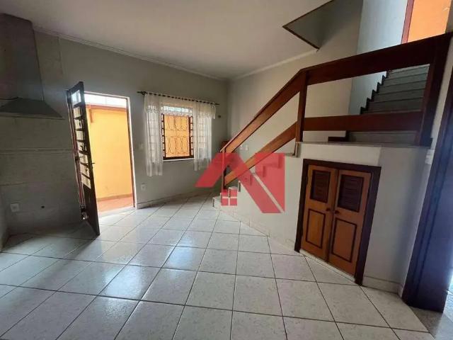 Casa / Sobrado para Venda em Mogi Guaçu/SP Centro 4 Quartos
