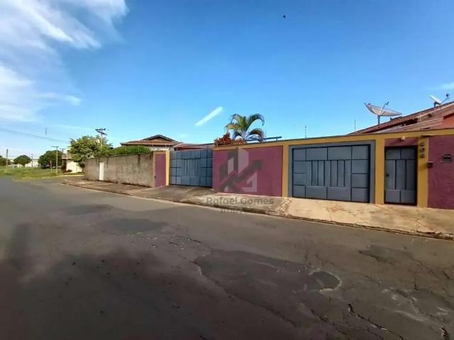 Casa / Sobrado para Venda em Mogi Guaçu/SP Jardim Novo I 3 Quartos
