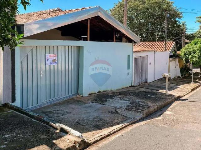 Casa / Sobrado para Venda em Mogi Guaçu/SP Jardim Novo Itacolomi 3 Quartos