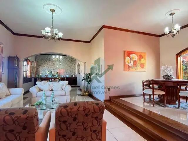 Casa / Sobrado para Venda em Mogi Guaçu/SP Jardim Centenário 4 Quartos