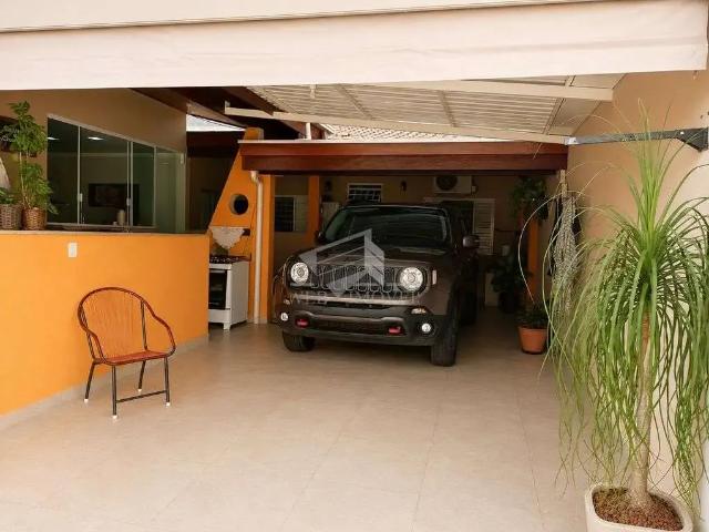 Casa / Sobrado para Venda em Mogi Guaçu/SP Jardim Chaparral 3 Quartos