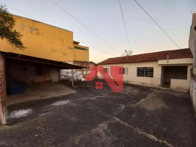 Casa / Sobrado para Venda em Mogi Guaçu/SP Jardim Itacolomi 3 Quartos