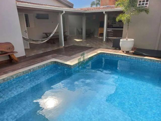 Casa / Sobrado para Venda em Mogi Guaçu/SP Jardim Suécia 3 Quartos