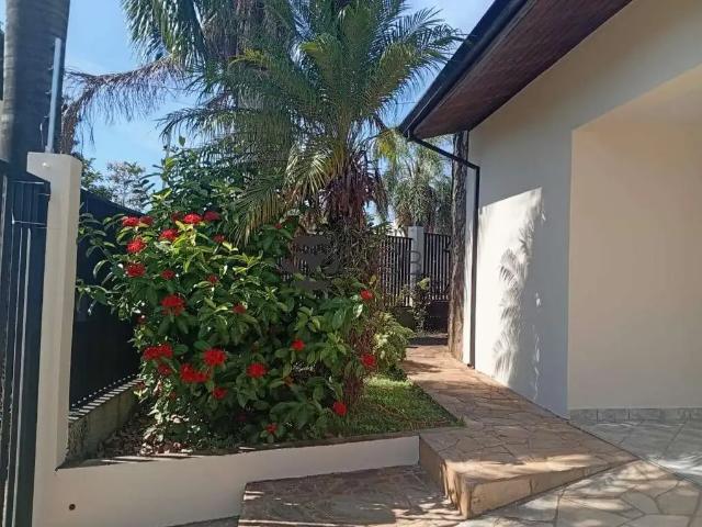 Casa / Sobrado para Venda em Mogi Guaçu/SP Loteamento Parque do Estado 4 Quartos