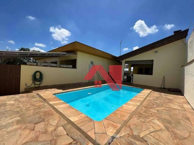 Casa / Sobrado para Venda em Mogi Guaçu/SP Loteamento Parque Itacolomi 3 Quartos