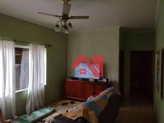 Casa / Sobrado para Venda em Mogi Guaçu/SP Vila Santa Júlia 4 Quartos