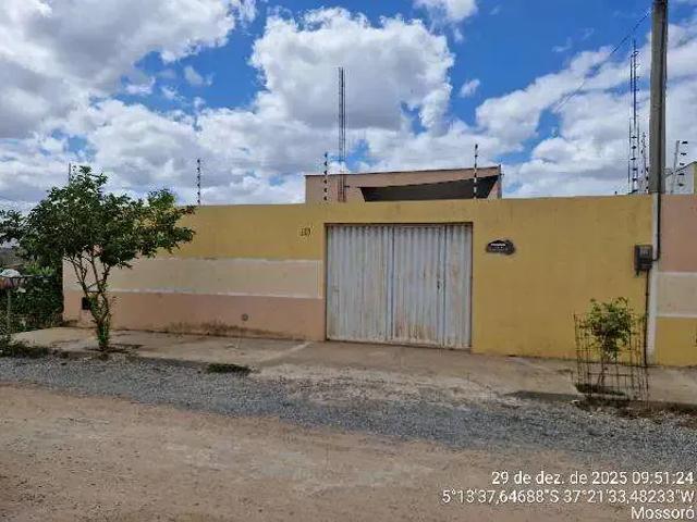 Casa / Sobrado para Venda em Mossoró/RN Bom Jesus 2 Quartos