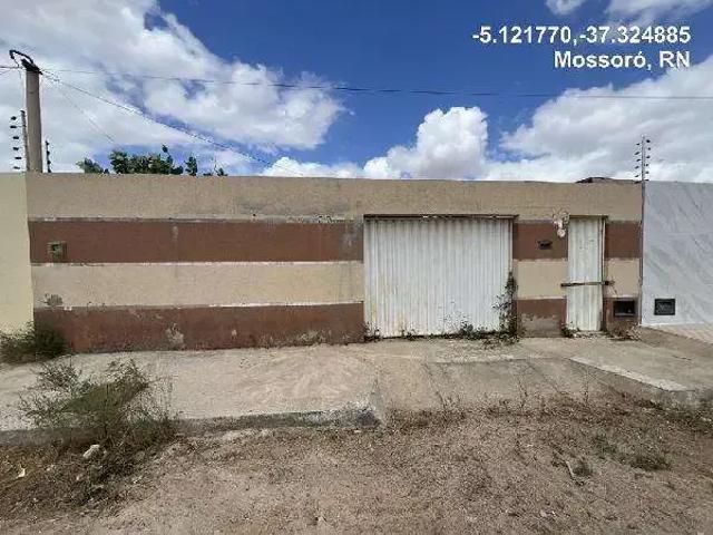 Casa / Sobrado para Venda em Mossoró/RN Santa Júlia 2 Quartos