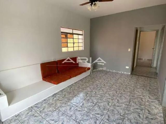 Casa / Sobrado para Venda em Motuca/SP Centro