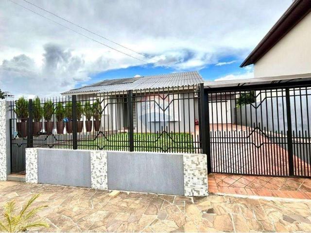 Casa / Sobrado para Venda em Não Me Toque/RS Centro 3 Quartos