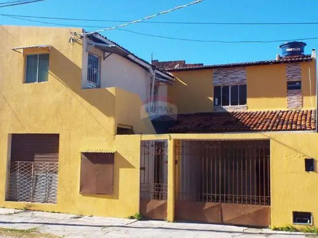 Casa / Sobrado para Venda em Natal/RN Neópolis 8 Quartos