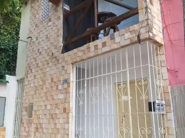 Casa / Sobrado para Venda em Natal/RN Nova Descoberta 4 Quartos