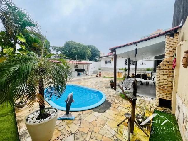 Casa / Sobrado para Venda em Natal/RN Barro Vermelho 3 Quartos