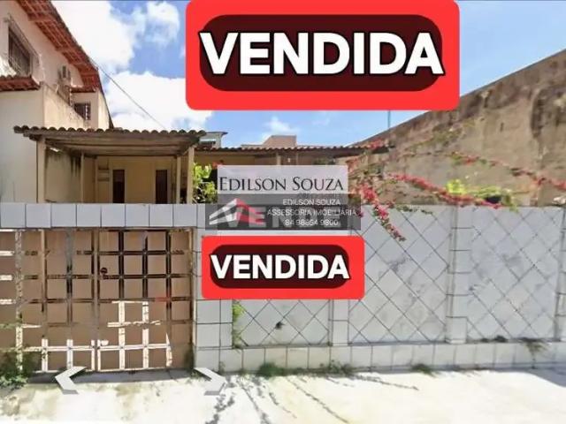 Casa / Sobrado para Venda em Natal/RN Barro Vermelho 3 Quartos