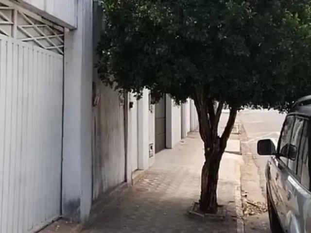 Casa / Sobrado para Venda em Natal/RN Barro Vermelho 3 Quartos