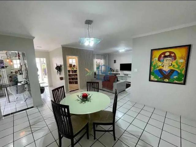 Casa / Sobrado para Venda em Natal/RN Barro Vermelho 4 Quartos