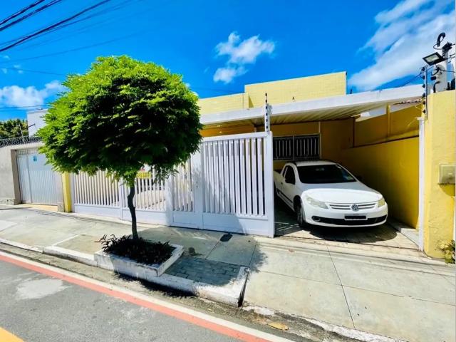 Casa / Sobrado para Venda em Natal/RN Barro Vermelho 7 Quartos