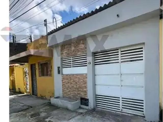 Casa / Sobrado para Venda em Natal/RN Candelária 2 Quartos