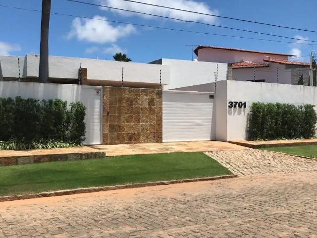 Casa / Sobrado para Venda em Natal/RN Candelária 4 Quartos