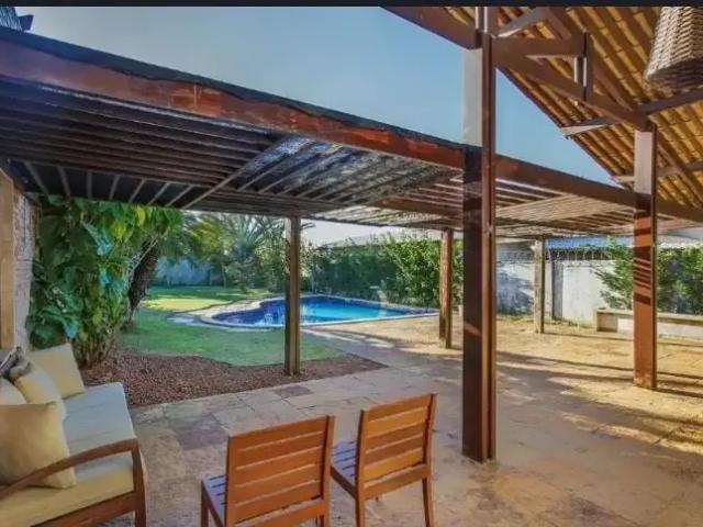 Casa / Sobrado para Venda em Natal/RN Candelária 4 Quartos