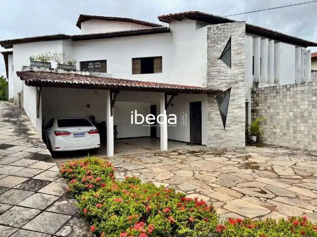 Casa / Sobrado para Venda em Natal/RN Candelária 5 Quartos