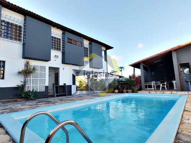 Casa / Sobrado para Venda em Natal/RN Candelária 5 Quartos