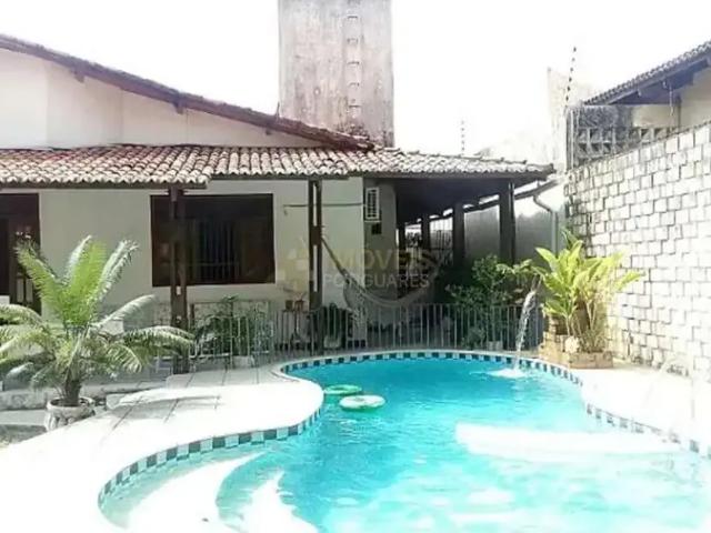 Casa / Sobrado para Venda em Natal/RN Candelária 8 Quartos