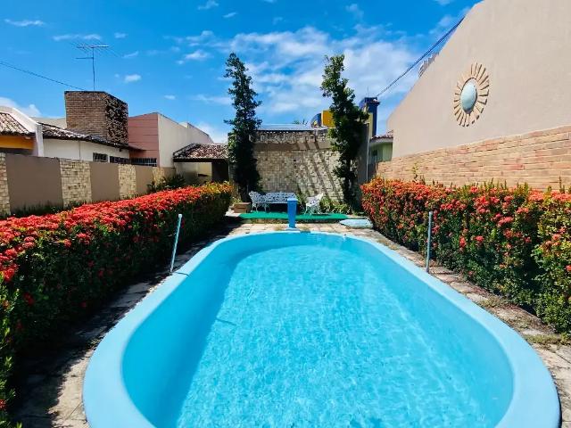 Casa / Sobrado para Venda em Natal/RN Capim Macio 3 Quartos