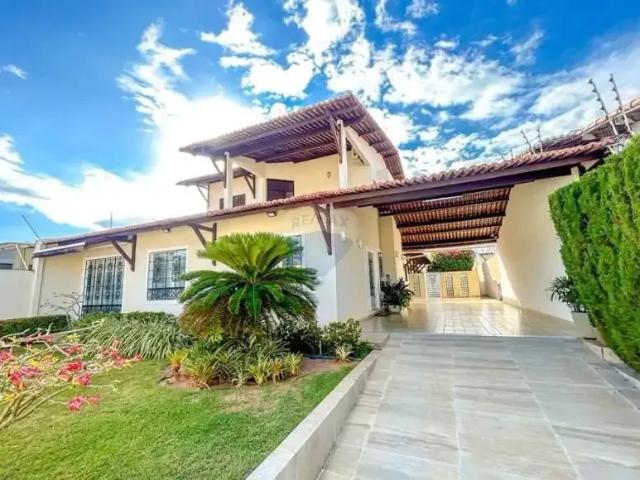 Casa / Sobrado para Venda em Natal/RN Capim Macio 4 Quartos
