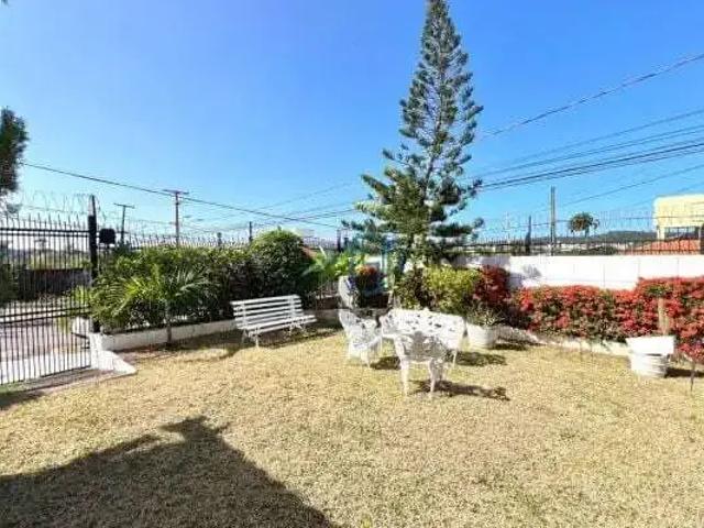 Casa / Sobrado para Venda em Natal/RN Capim Macio 4 Quartos