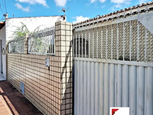 Casa / Sobrado para Venda em Natal/RN Cidade da Esperança 4 Quartos