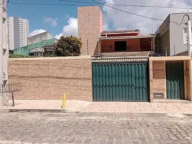 Casa / Sobrado para Venda em Natal/RN Lagoa Nova 3 Quartos