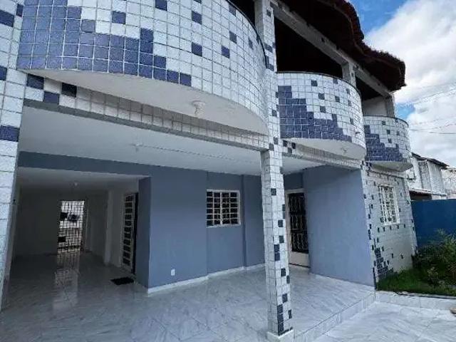 Casa / Sobrado para Venda em Natal/RN Lagoa Nova 4 Quartos
