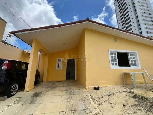 Casa / Sobrado para Venda em Natal/RN Lagoa Nova 4 Quartos