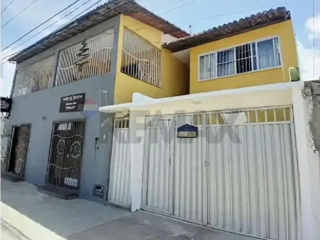 Casa / Sobrado para Venda em Natal/RN Lagoa Nova 5 Quartos