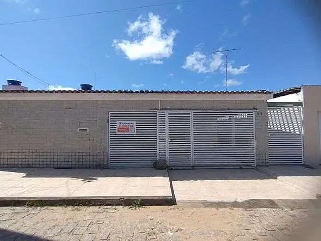 Casa / Sobrado para Venda em Natal/RN Pitimbu 4 Quartos