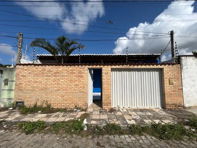 Casa / Sobrado para Venda em Natal/RN Planalto 3 Quartos