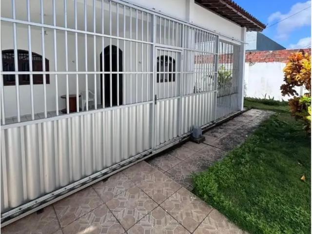 Casa / Sobrado para Venda em Natal/RN Ponta Negra 3 Quartos