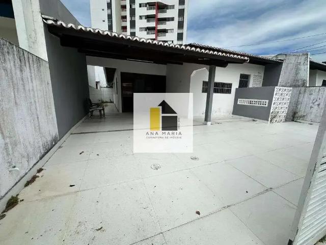 Casa / Sobrado para Venda em Natal/RN Ponta Negra 3 Quartos