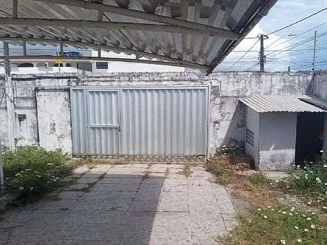 Casa / Sobrado para Venda em Natal/RN Ponta Negra 3 Quartos