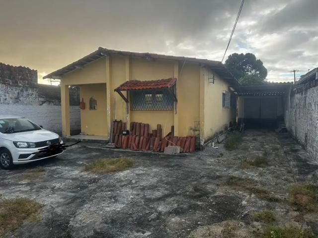 Casa / Sobrado para Venda em Natal/RN Ponta Negra 3 Quartos