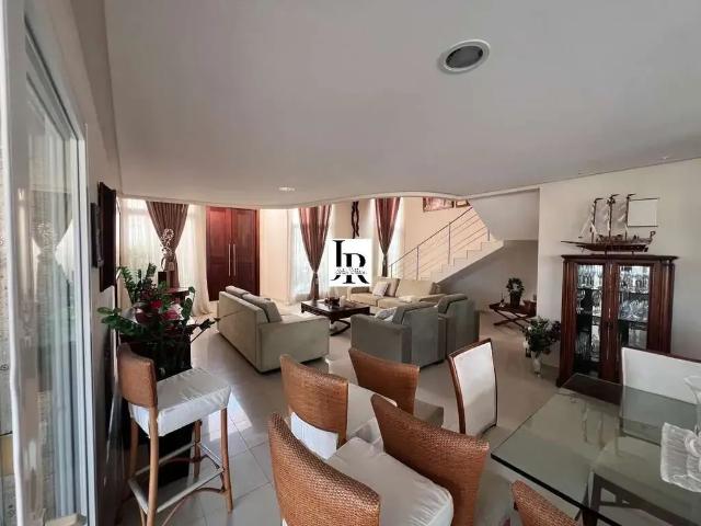 Casa / Sobrado para Venda em Natal/RN Ponta Negra 4 Quartos