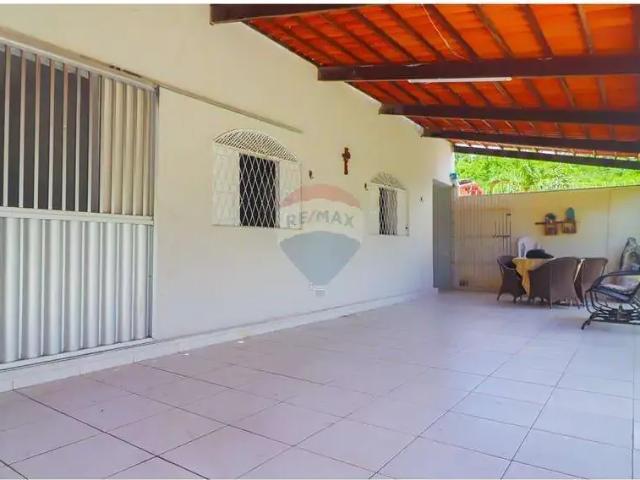 Casa / Sobrado para Venda em Natal/RN Ponta Negra 4 Quartos