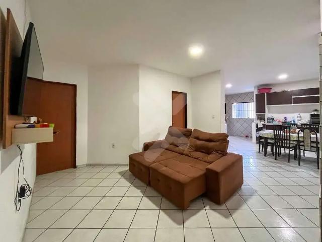 Casa / Sobrado para Venda em Natal/RN Ponta Negra 5 Quartos