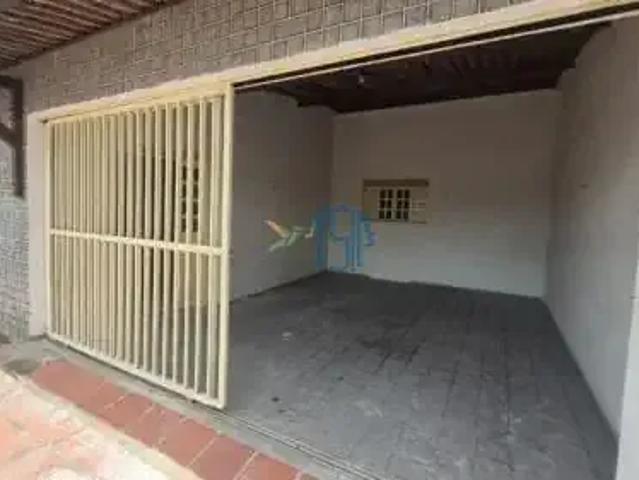Casa / Sobrado para Venda em Natal/RN Potengi 3 Quartos
