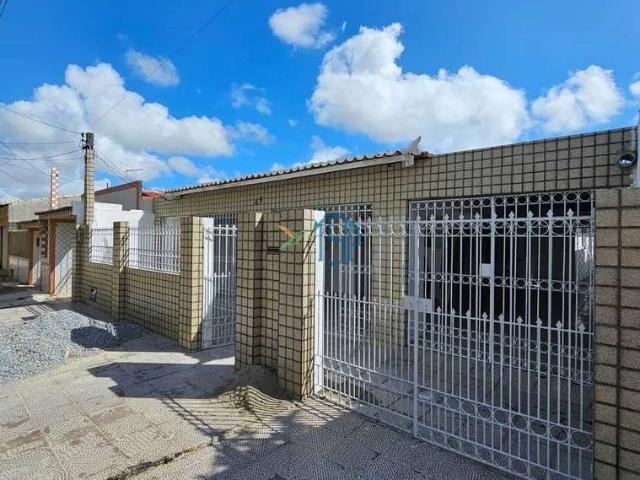 Casa / Sobrado para Venda em Natal/RN Potengi 3 Quartos