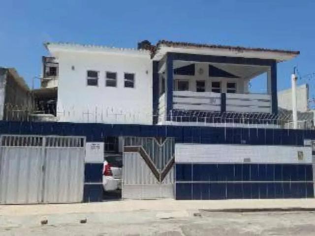 Casa / Sobrado para Venda em Natal/RN Rocas 6 Quartos